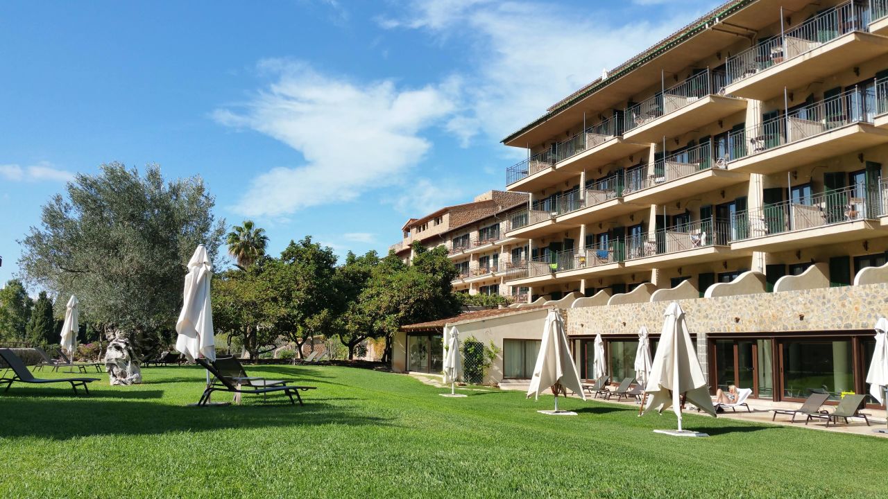 Hotel Es Port (Port de Sóller / Puerto de Sóller) • HolidayCheck ...