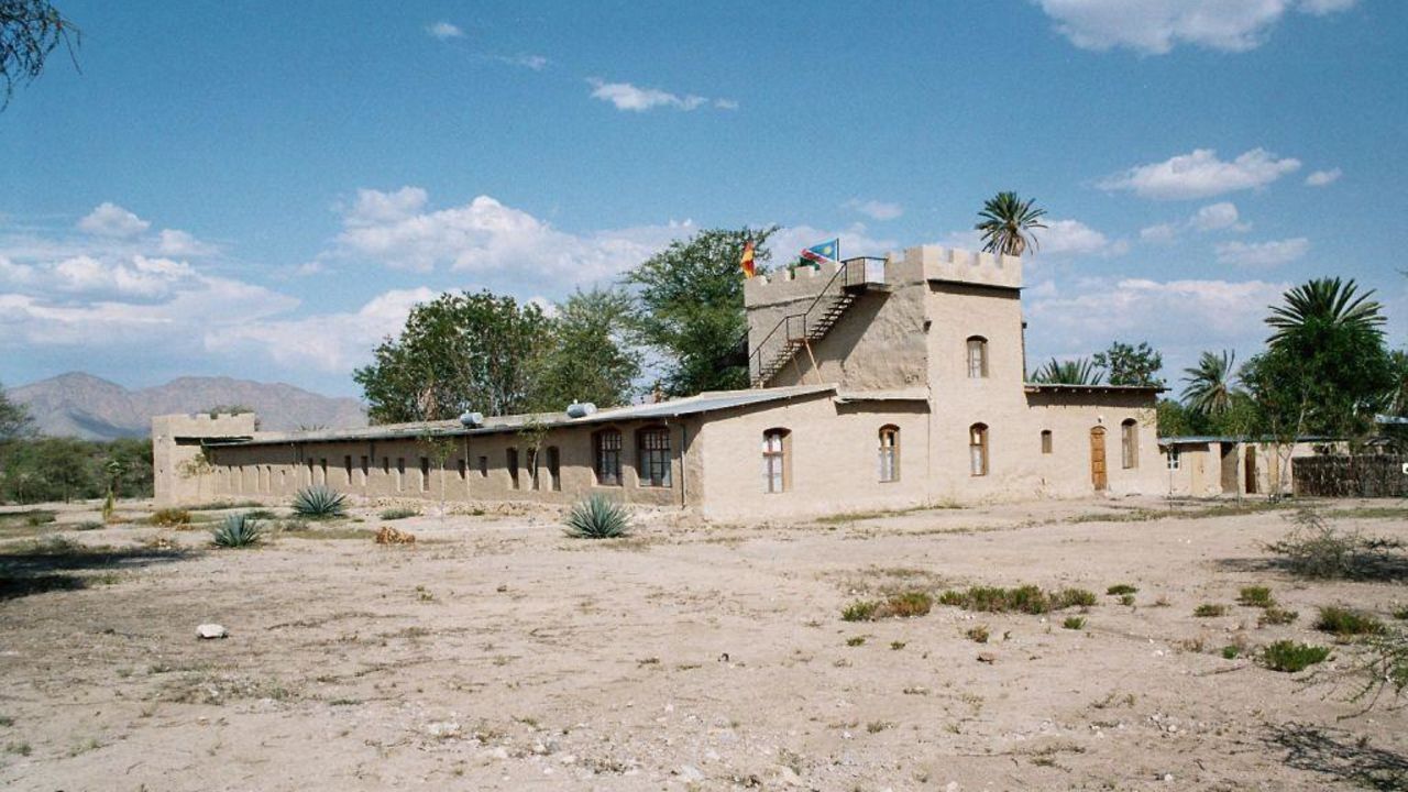 Hotel Fort Sesfontein Lodge (Sesfontein) • HolidayCheck (Kunene | Namibia)