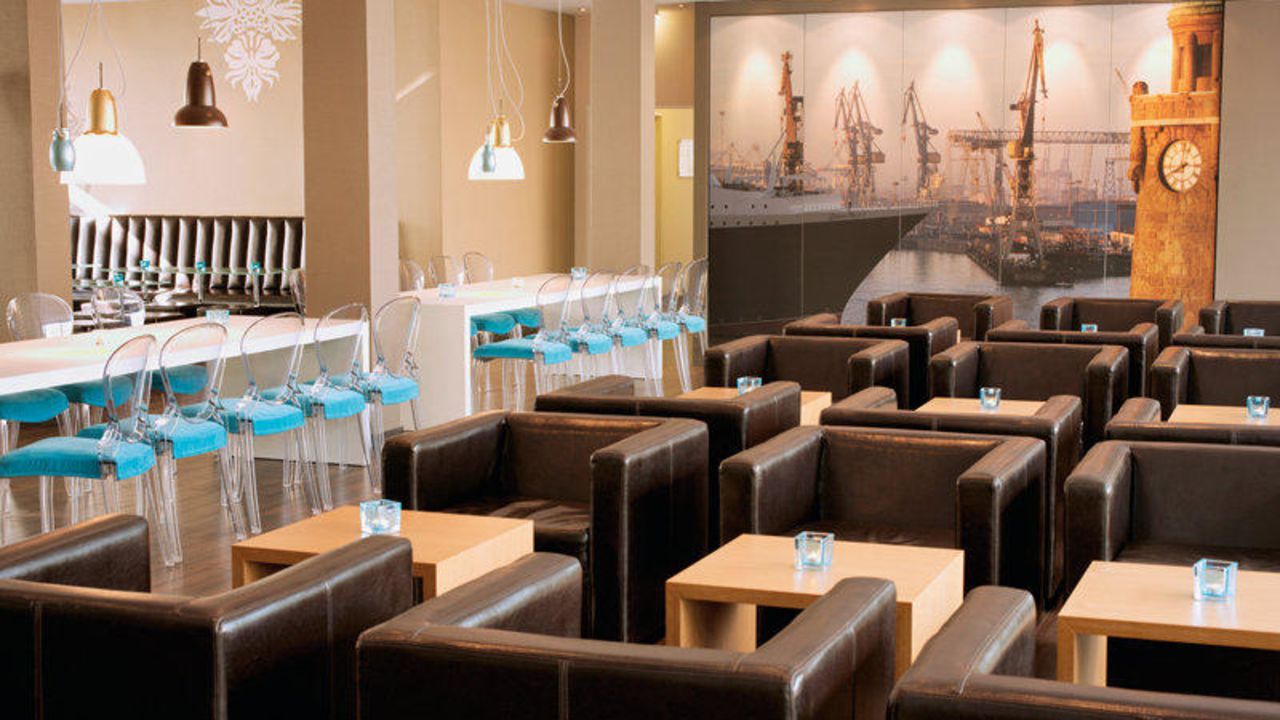 Motel One Hamburg-Altona in Hamburg-Altona • HolidayCheck | Hamburg ...