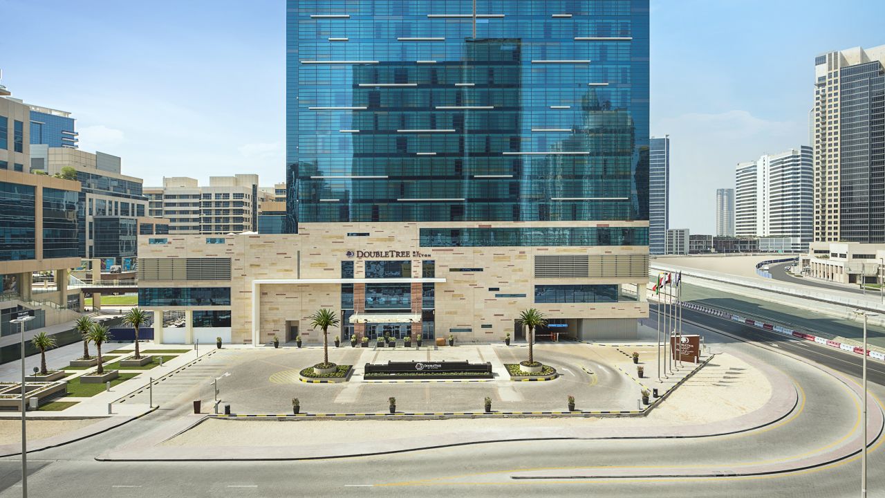 DoubleTree by Hilton Dubai - Business Bay (Dubai) • HolidayCheck (Dubai ...
