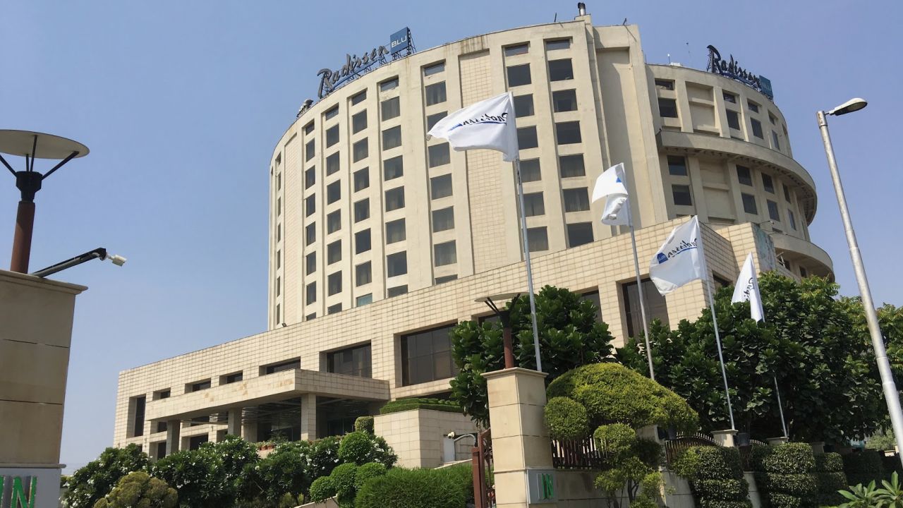 Radisson Blu Hotel New Delhi Dwarka (Delhi / Neu Delhi) • HolidayCheck ...