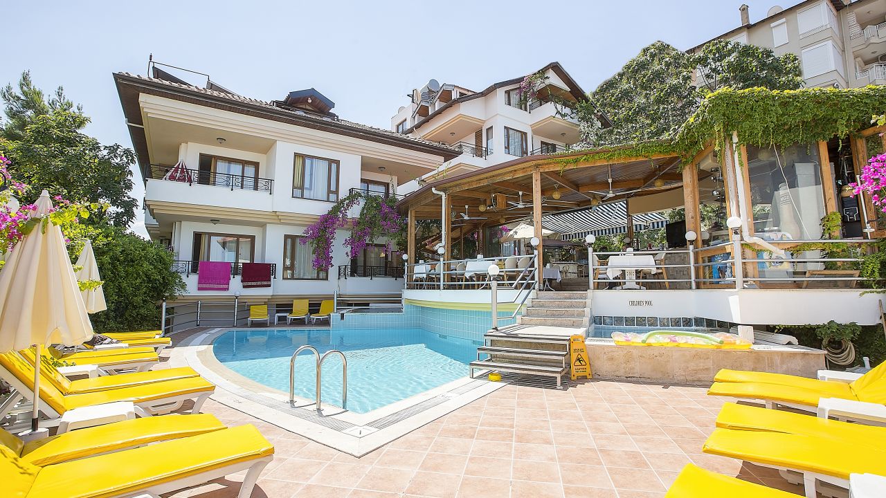 Villa Sonata (Alanya) • HolidayCheck (Türkische Riviera | Türkei)