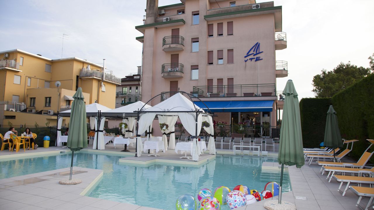 Hotel Ute (Jesolo) • HolidayCheck (Venetien | Italien)