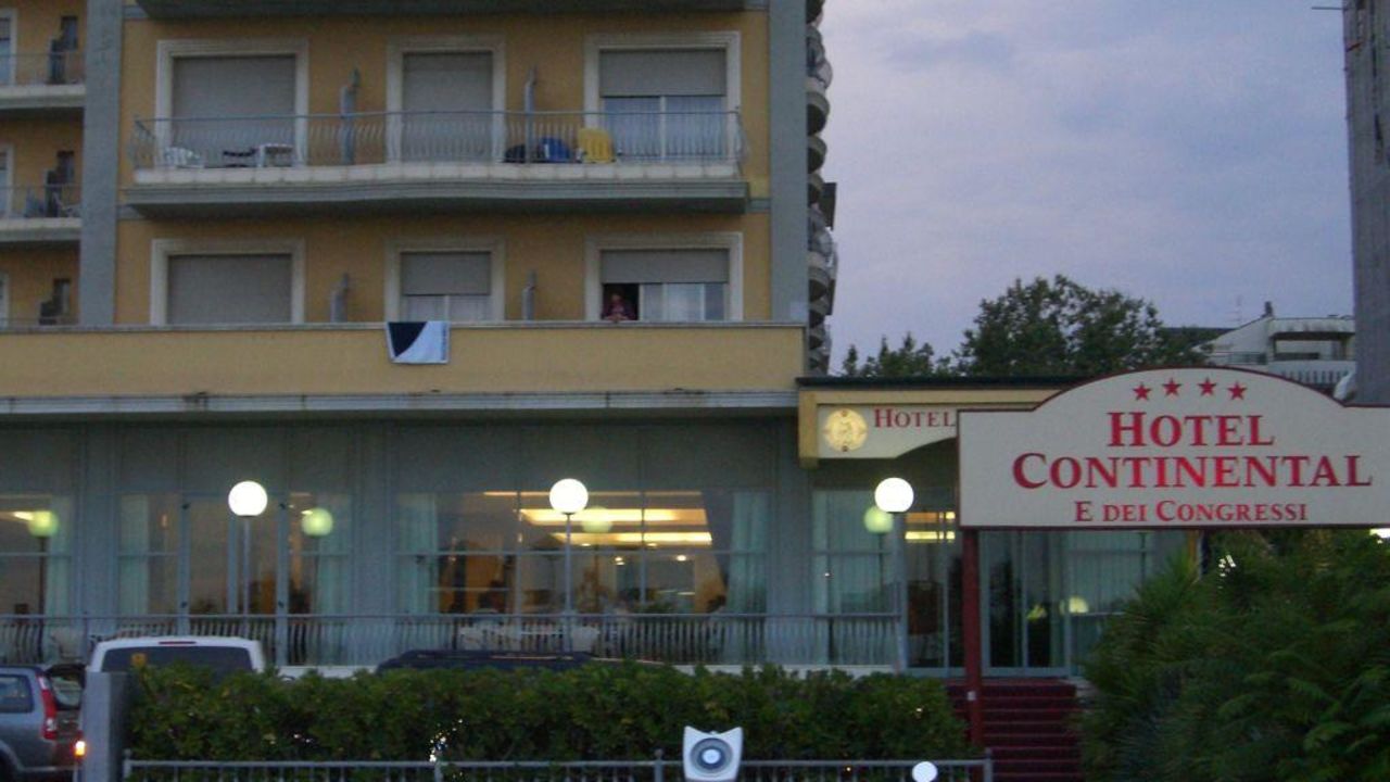 Hotel Continental (Rimini) • HolidayCheck (Emilia-Romagna | Italien)