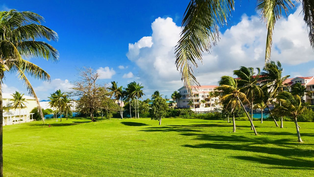 Lighthouse Pointe at Grand Lucayan Resort (Freeport [Grand Bahama ...