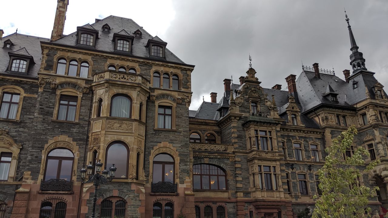 Schloss Lieser, Autograph Collection in Lieser • HolidayCheck ...