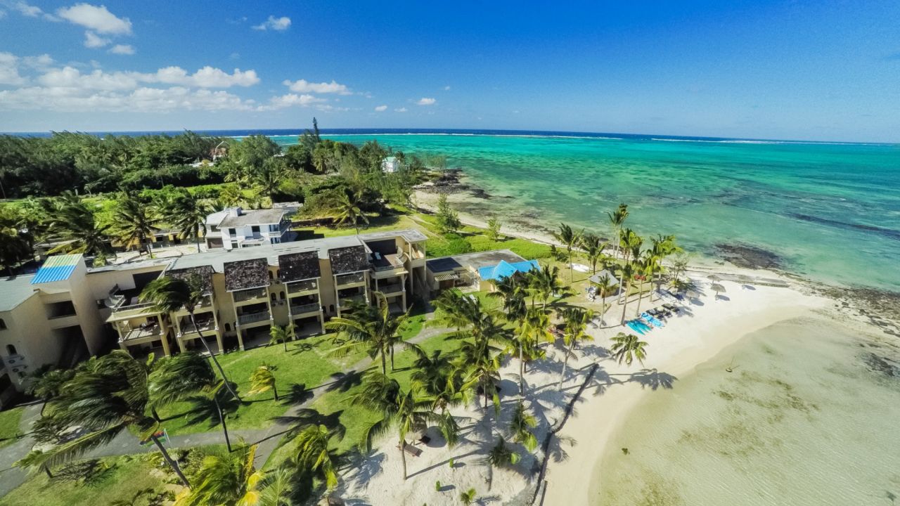 Jalsa Beach Hotel & Spa (Poste Lafayette) • HolidayCheck (Mauritius ...