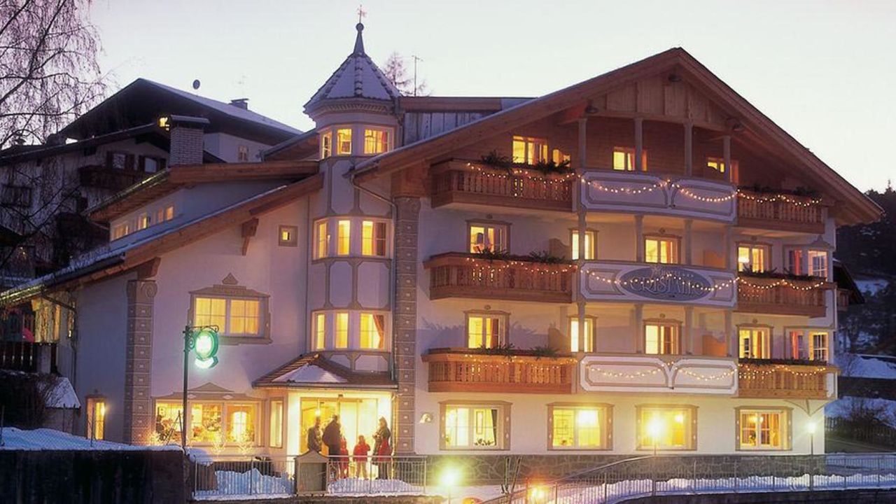 Hotel Cristallo (Castelrotto / Kastelruth) • HolidayCheck (Südtirol ...