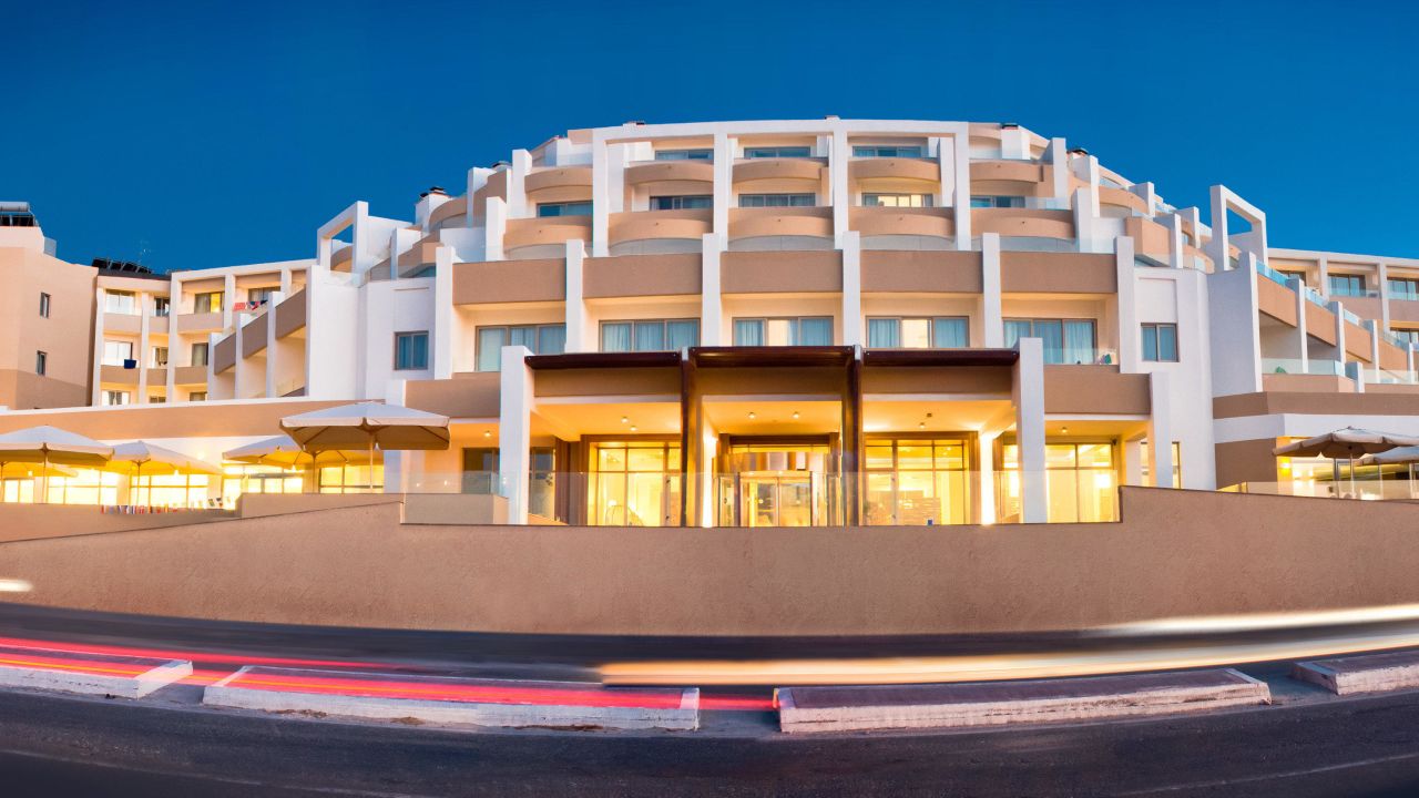 db Seabank Resort + Spa (Mellieha) • HolidayCheck (Majjistral | Malta)