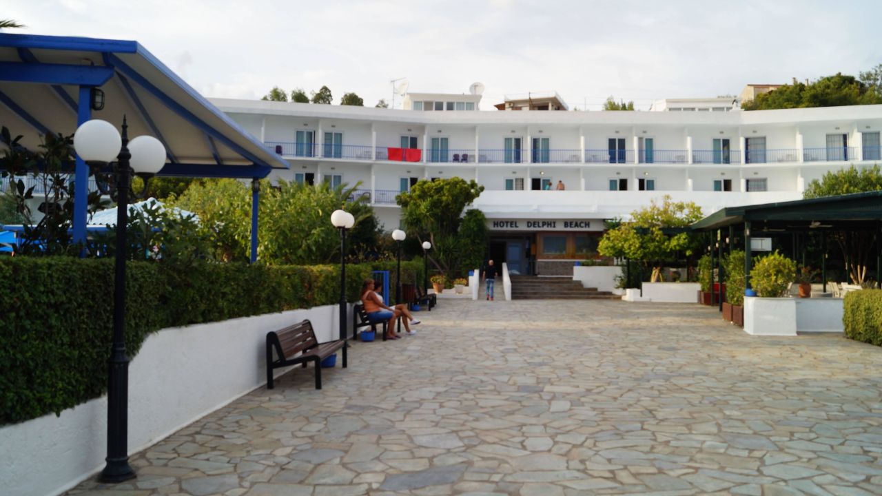 Delphi Beach Hotel (Tolofona) • HolidayCheck (Griechisches Festland ...