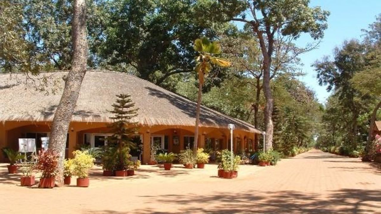 Hotel Domaine De Nianing (Nianing) • HolidayCheck (Thiès | Senegal)