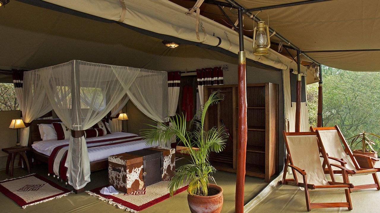 Mara Bush Camp - Private Wing (Maasai Mara National Reserve ...