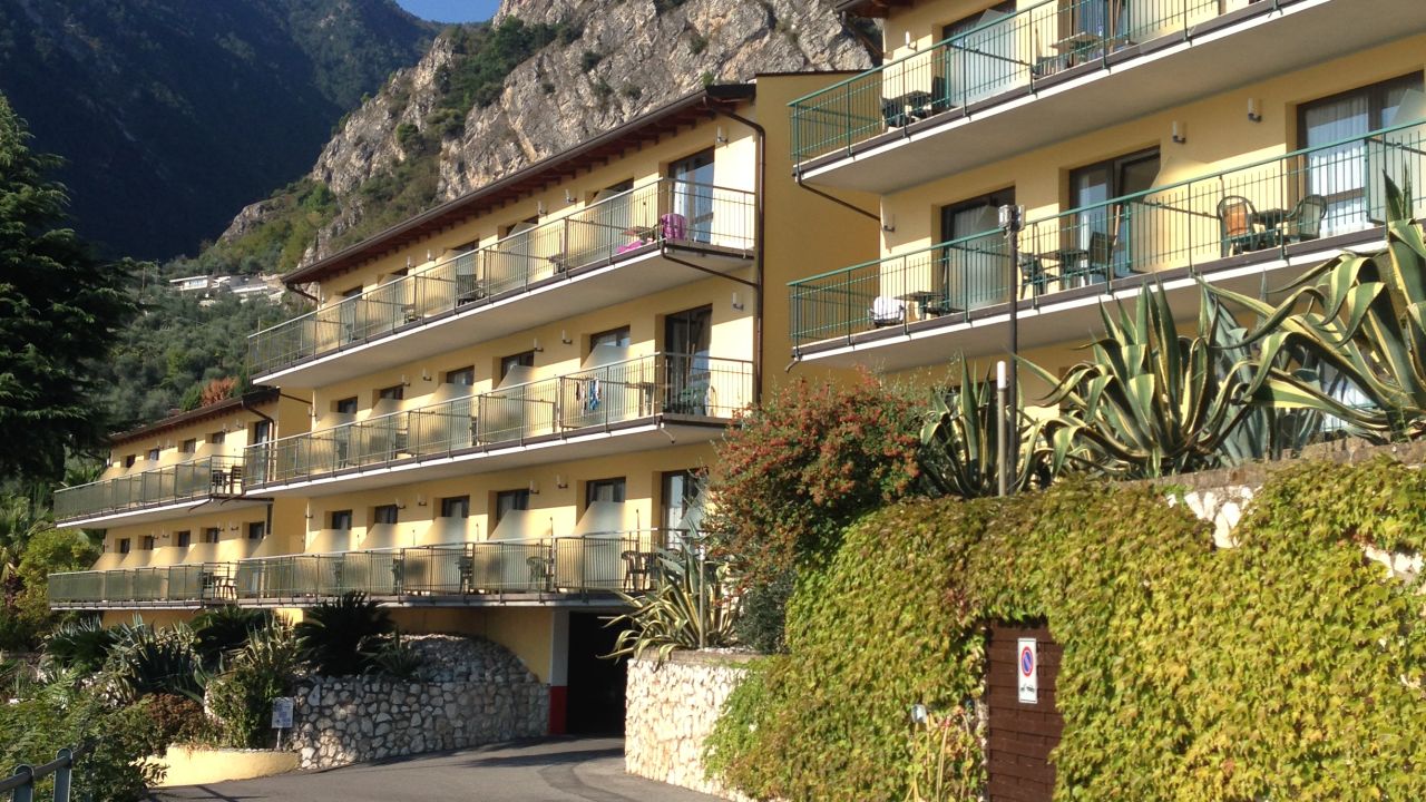 Hotel San Pietro (Limone) • HolidayCheck (Lombardei | Italien)