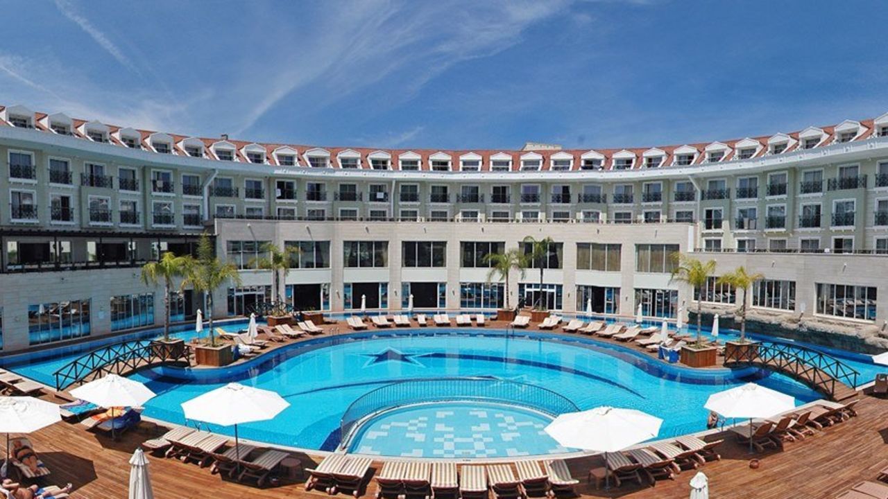 Meder Resort Hotel (Kemer) • HolidayCheck (Türkische Riviera | Türkei)