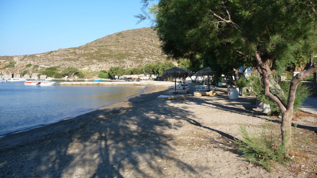 Lagada Beach Hotel in Adamas [Milos] • HolidayCheck | Griechische ...