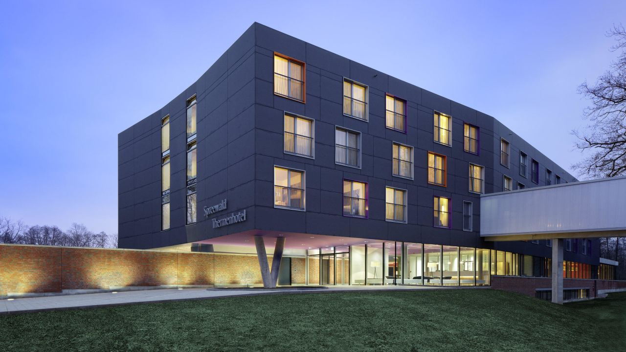 Spreewald Thermenhotel (Burg (Spreewald)) • HolidayCheck (Brandenburg ...