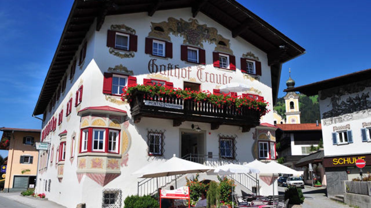Gasthof Traube (Hopfgarten im Brixental) • HolidayCheck (Tirol ...