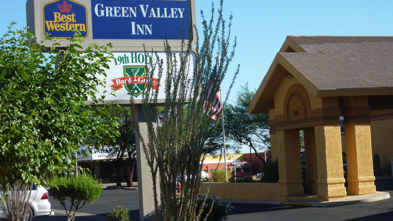 Best Western Hotel Green Valley Inn (Green Valley) • HolidayCheck ...