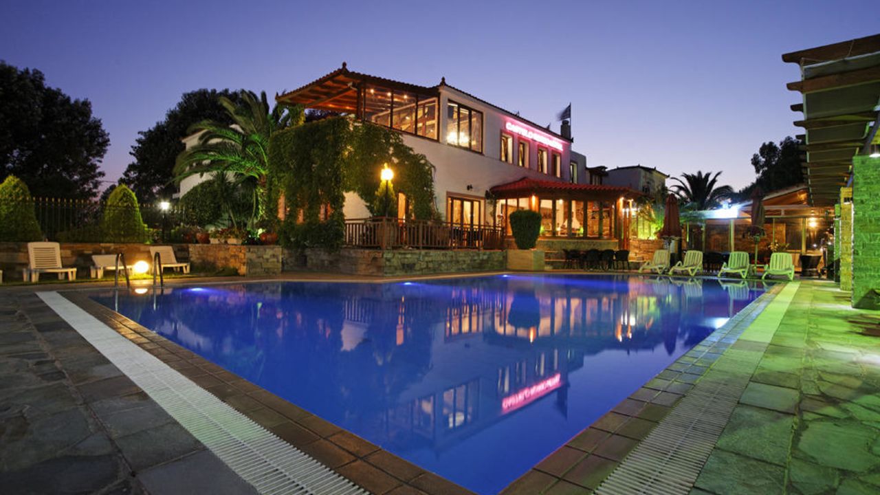 Hotel Castello Rosso (Nea Stira) • HolidayCheck (Evia / Euböa ...