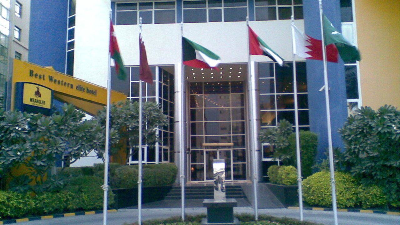 The Juffair Grand Hotel (Juffair) • HolidayCheck (Bahrain | Bahrain)