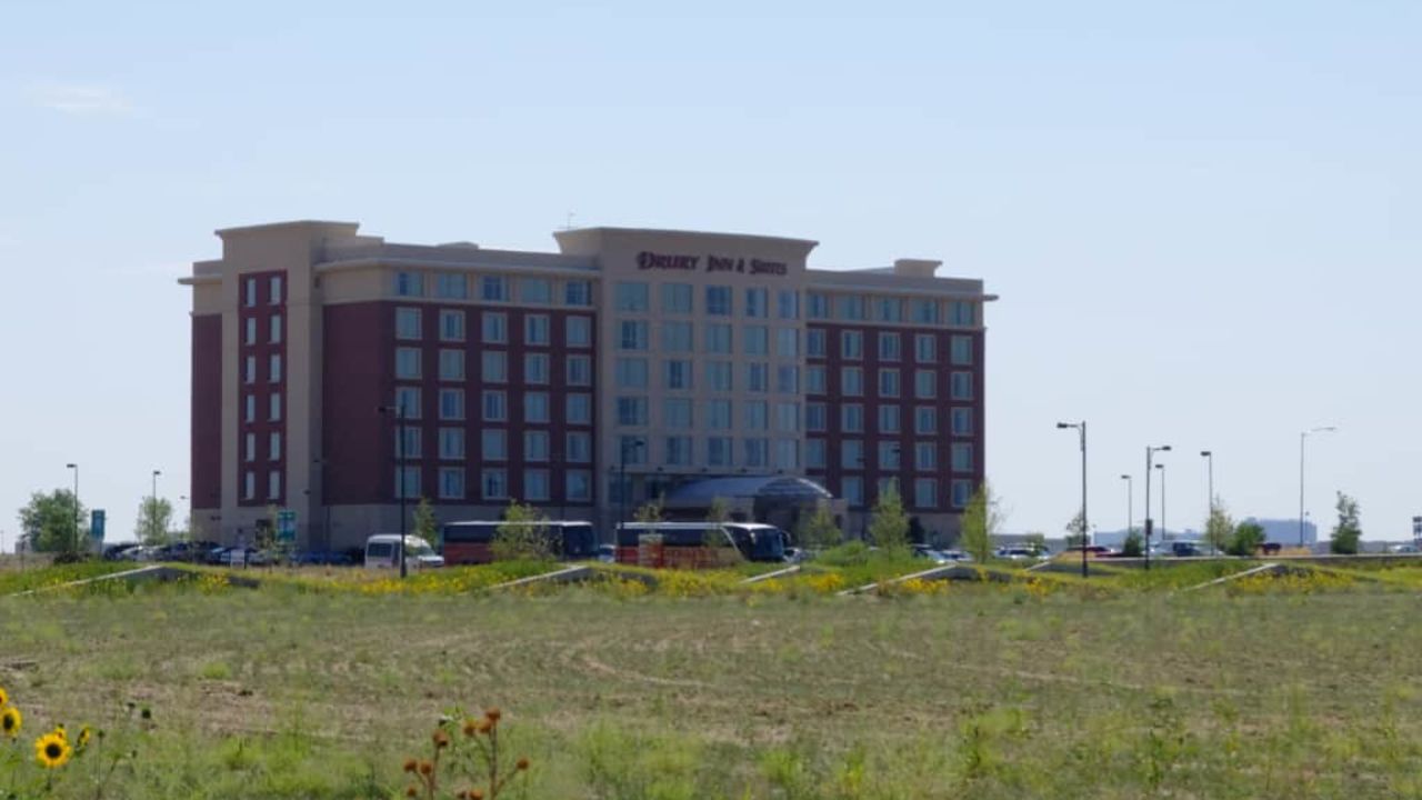 Drury Inn & Suites Denver Stapleton (Denver) • HolidayCheck (Colorado ...