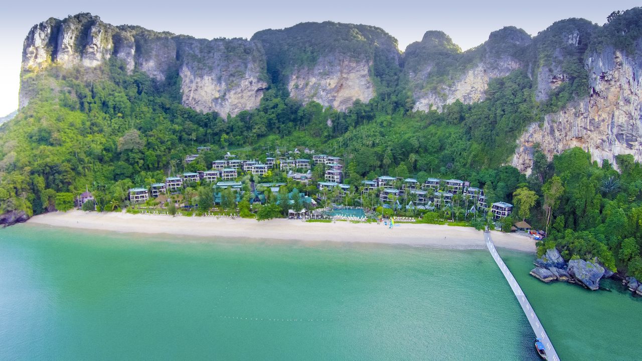 Centara Grand Beach Resort & Villas Krabi (Railey Beach) • HolidayCheck ...