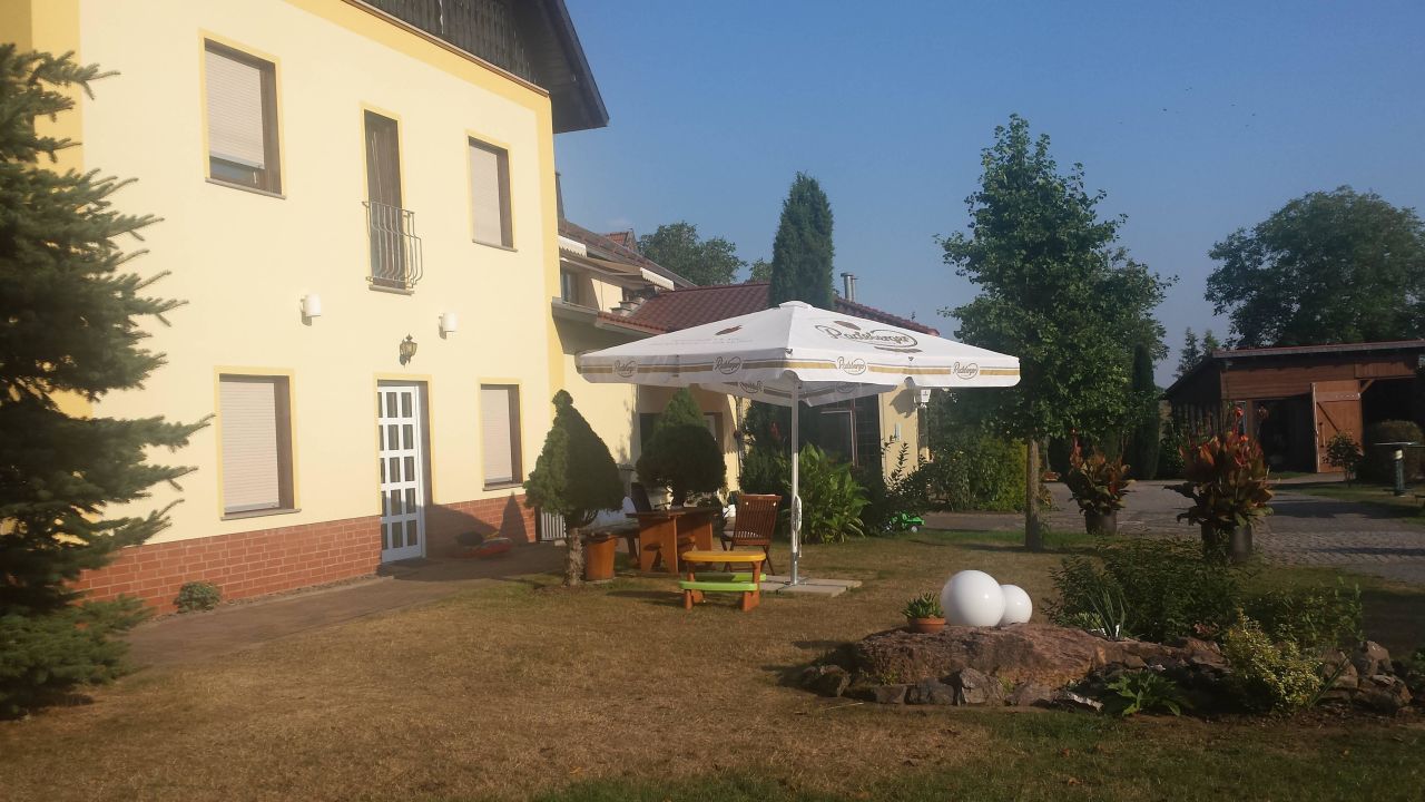 Ferienhotel Wolfsmühle in Rodishain (Nordhausen) • HolidayCheck ...