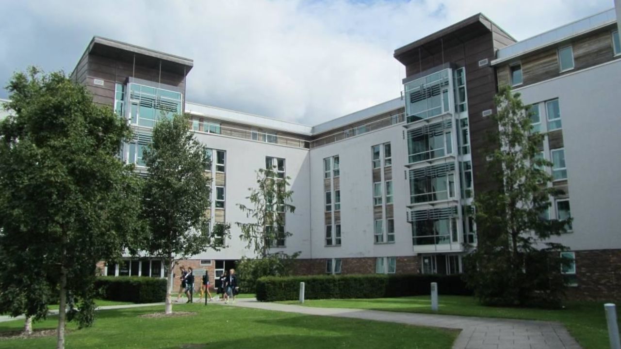 Pollock Halls - Edinburgh First - Campus Accommodation (Edinburgh ...