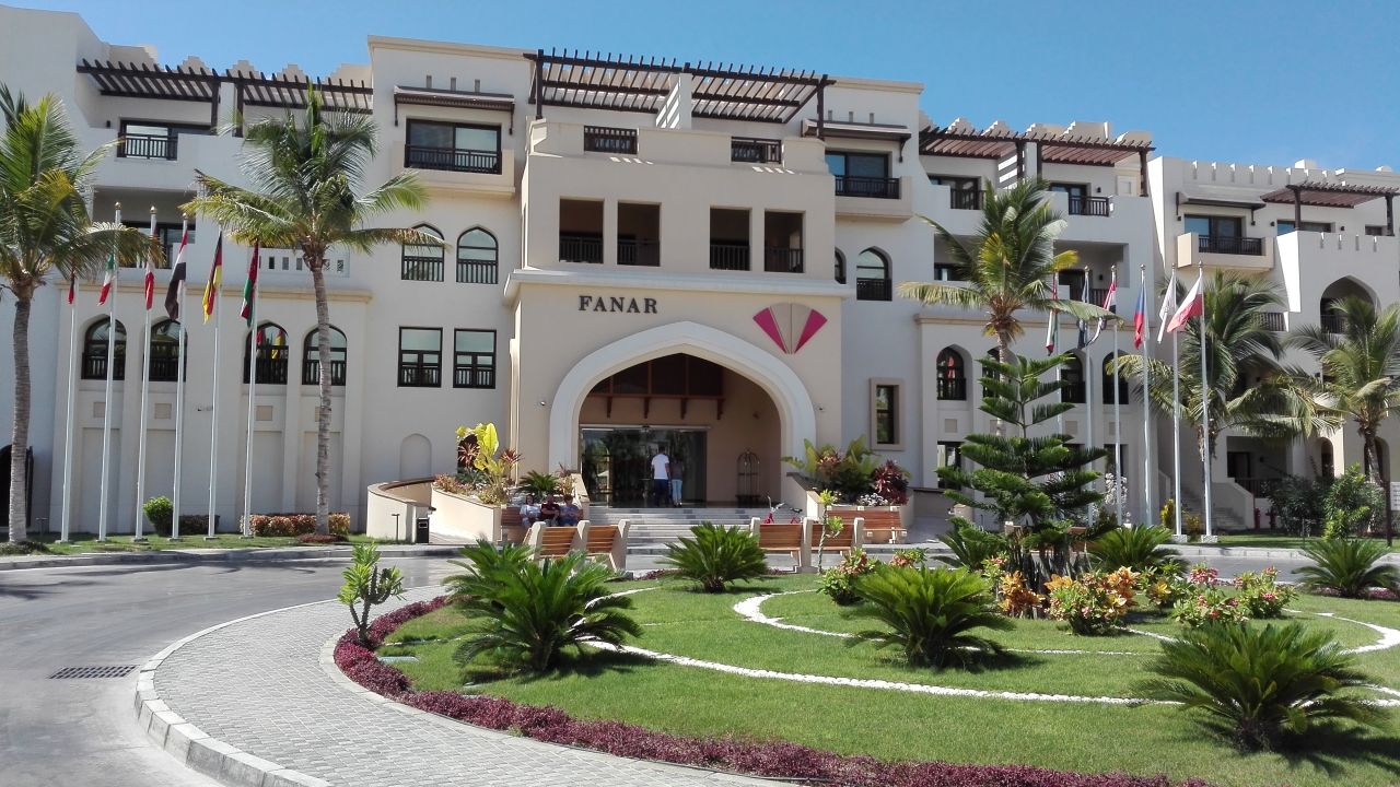 Fanar Hotel & Residences Salalah Beach in Salalah • HolidayCheck ...