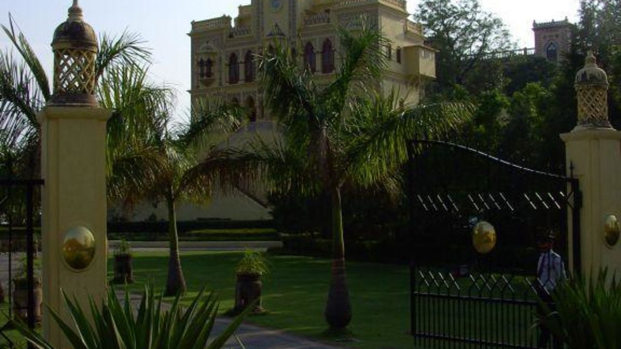 Hotel Ananda in the Himalayas (Narendra Nagar) • HolidayCheck ...