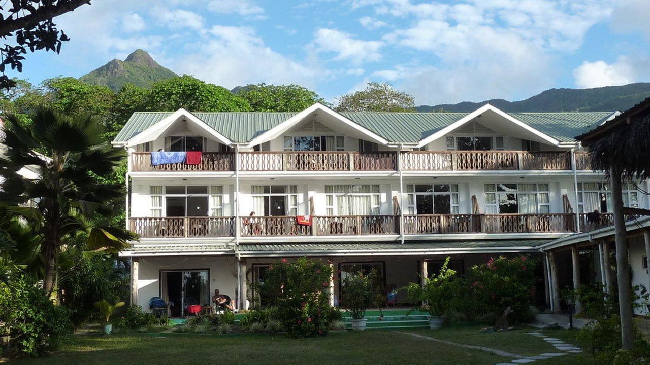 Hotel Augerine (Beau Vallon Bay) • HolidayCheck (Mahe | Seychellen)