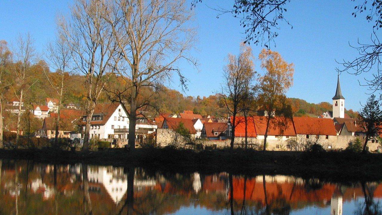 Die Krone am Fluss - Landhotel - Sindringen (Forchtenberg ...