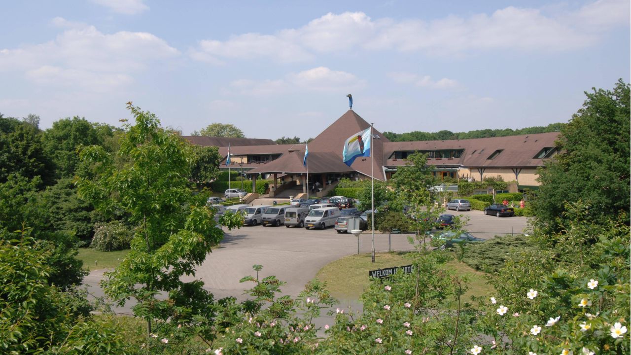 Van der Valk Hotel Gilze-Tilburg (Gilze) • HolidayCheck (Nordbrabant ...