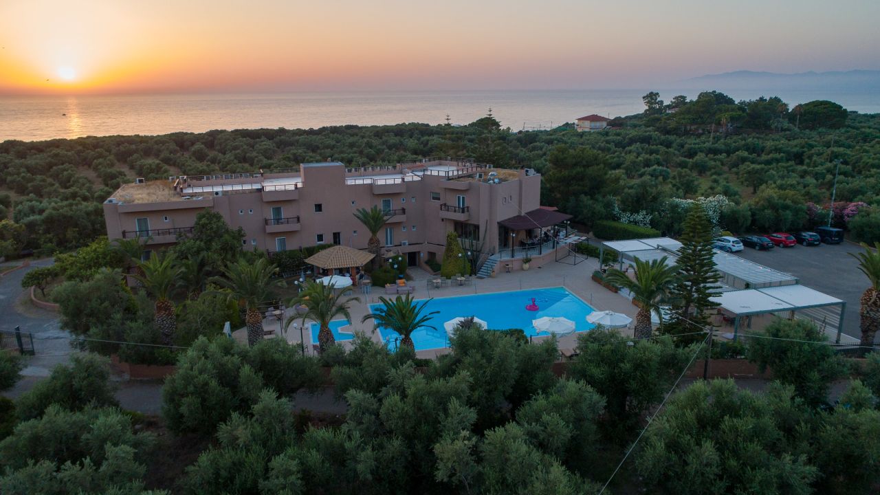 Hotel Apollo Resort Art (Kyparissia) • HolidayCheck (Peloponnes ...