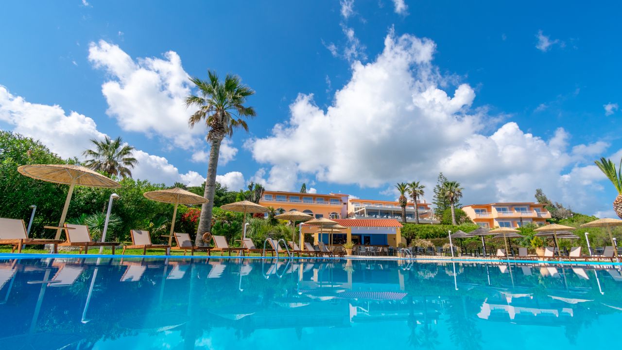 Ibiscus Hotel Corfu (Roda) • HolidayCheck (Korfu | Griechenland)