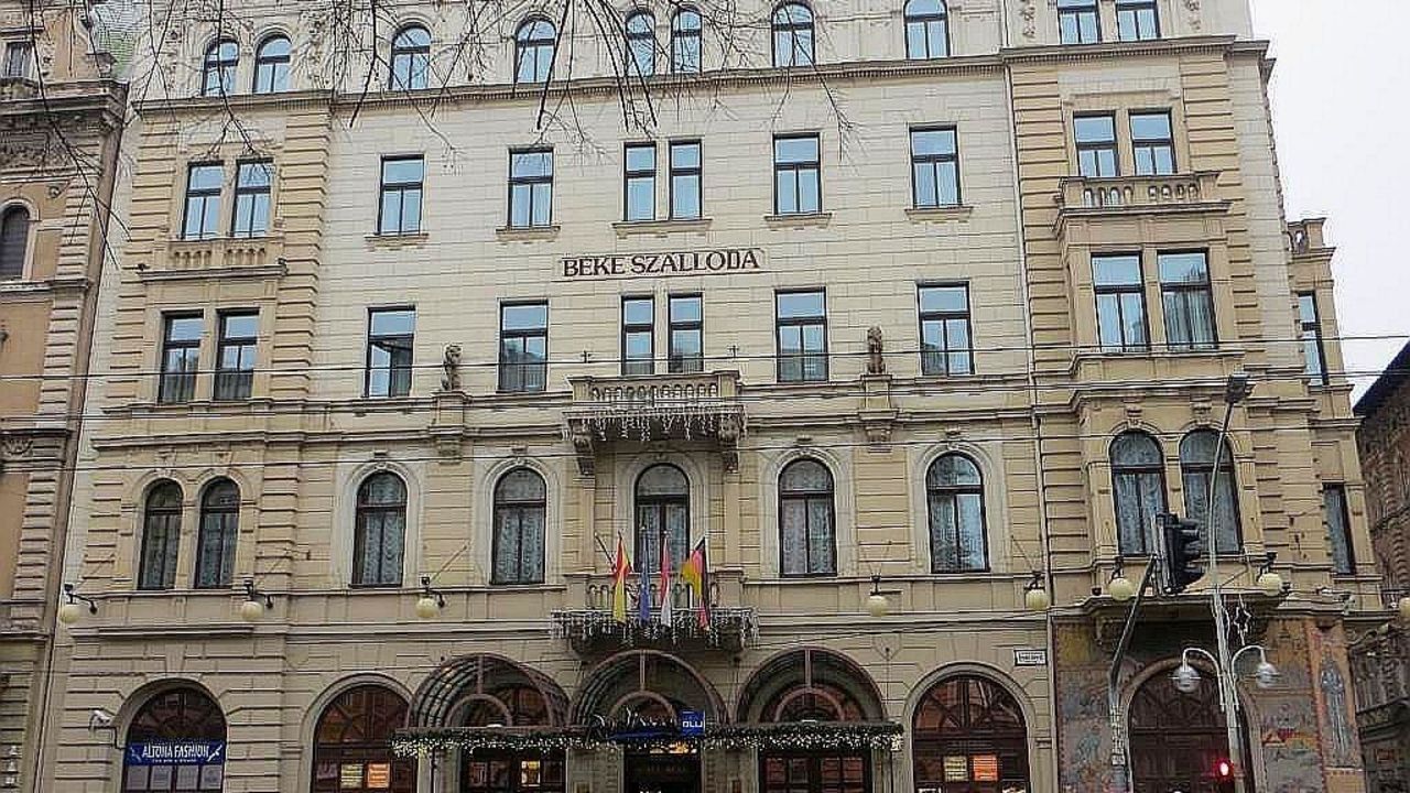 Radisson Blu Béke Hotel (Budapest) • HolidayCheck (Großraum Budapest ...