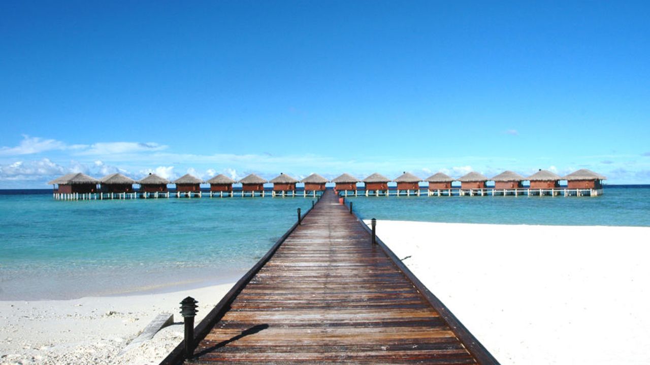 Filitheyo Island Resort (Nilandhoo) • HolidayCheck (Faafu Atoll ...