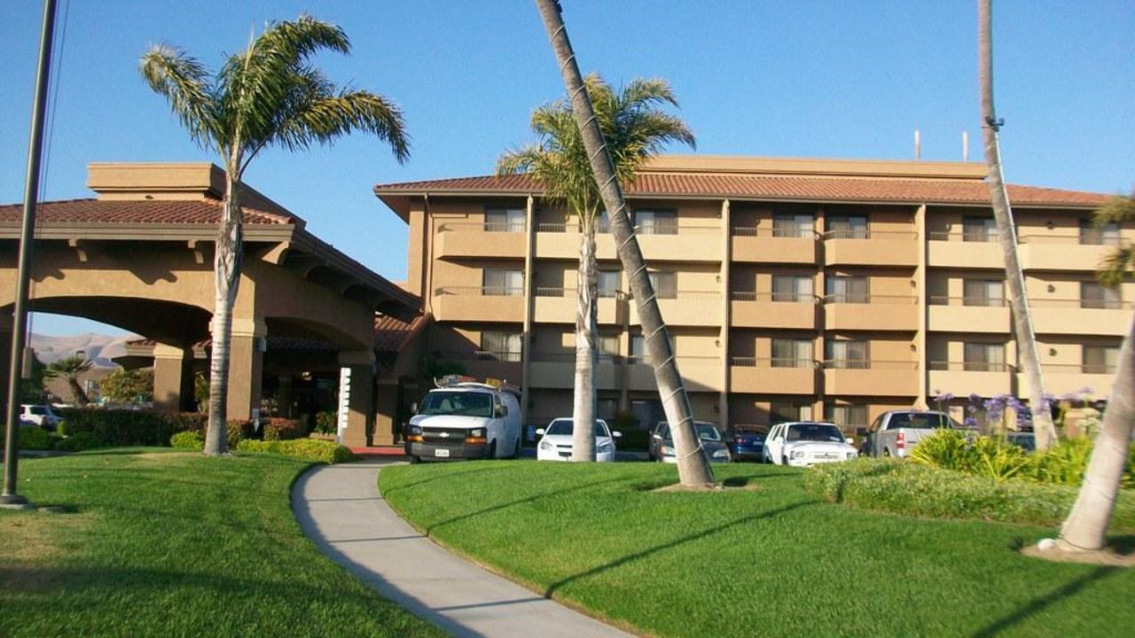 Holiday Inn Hotel & Suites Santa Maria (Santa Maria) • HolidayCheck ...