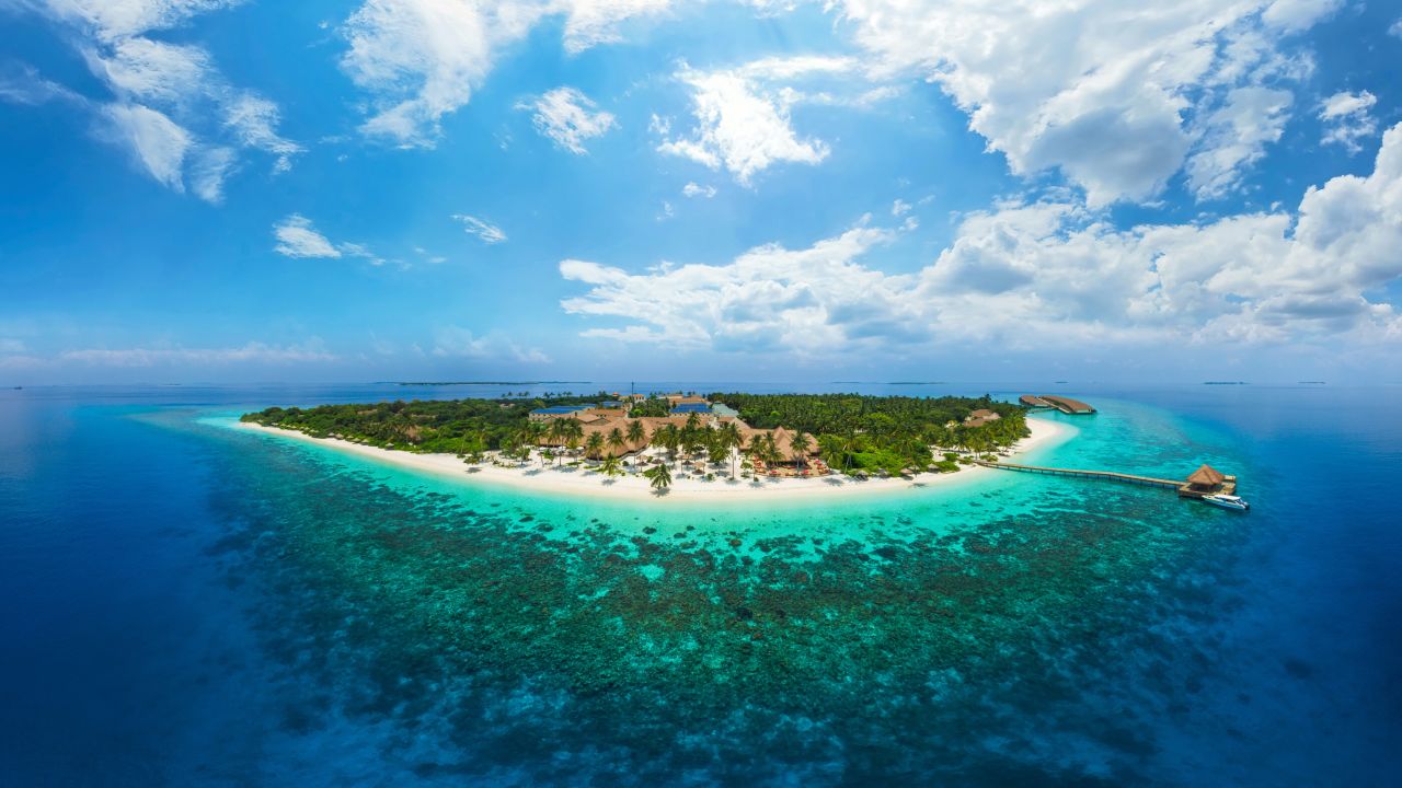 Reethi Faru Resort (Ugoofaaru) • HolidayCheck (Raa Atoll | Malediven)