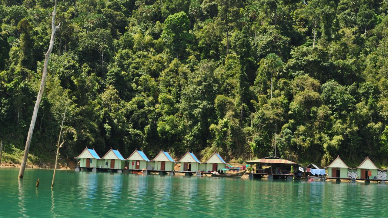 Khao Sok Smiley Lakehouse (Ban Ta Khun) • HolidayCheck (Südthailand ...