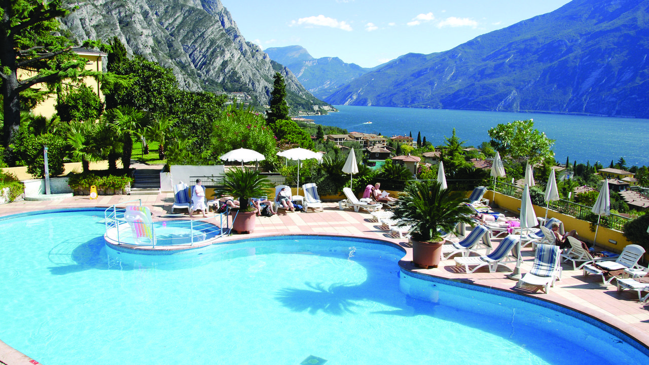 Hotel Cristina in Limone • HolidayCheck | Lombardei Italien