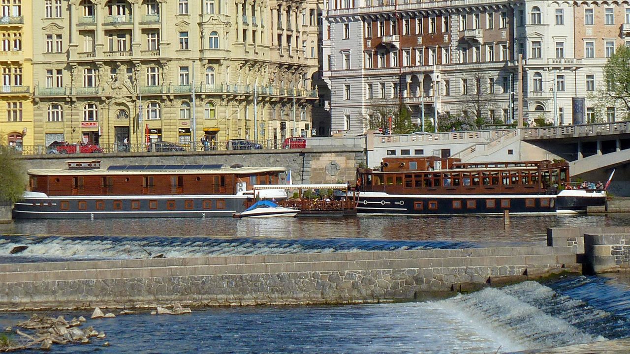 Botel Ristorante Matylda (Prag / Praha) • HolidayCheck (Großraum Prag ...