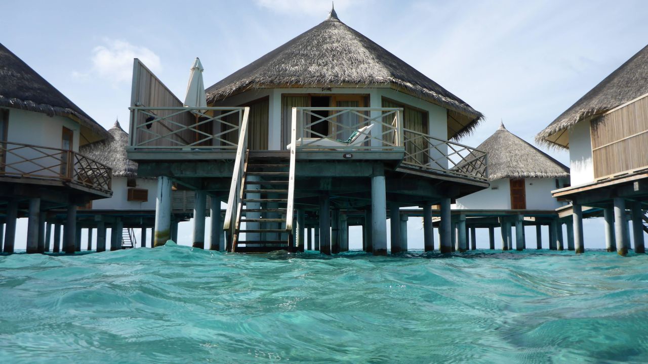 Angaga Island Resort (Vilamendhoo) • HolidayCheck (Alif Dhaal Atoll ...