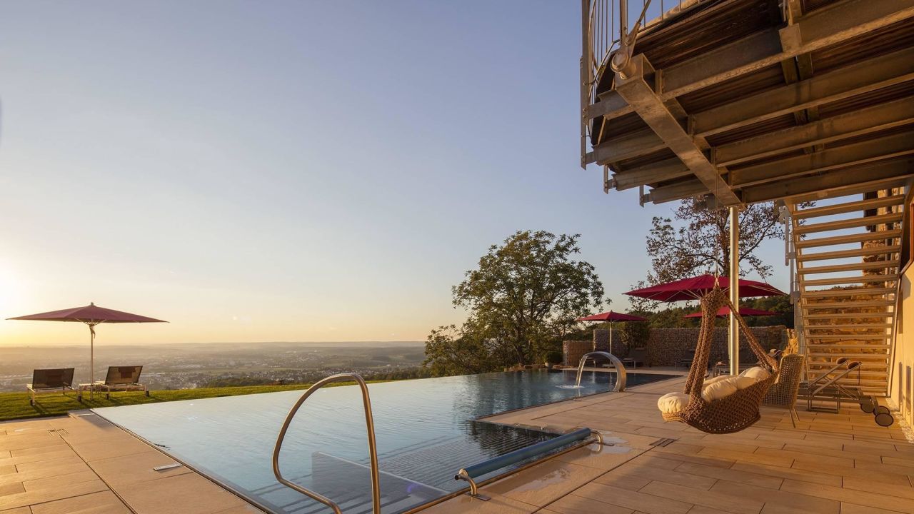 Burghotel Staufeneck (Salach) • HolidayCheck (Baden-Württemberg ...