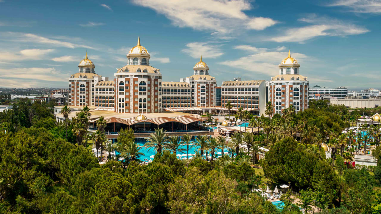 Exklusiv jetzt bis zu 650€ sparen: Delphin Hotels günstig buchen