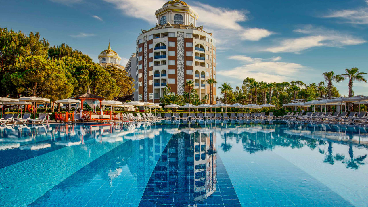 Exklusiv jetzt bis zu 650€ sparen: Delphin Hotels günstig buchen