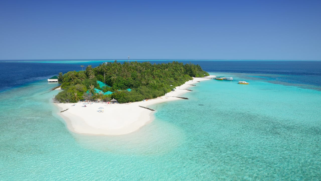 Embudu Village (Vadhoo Island) • HolidayCheck (Kaafu Atoll | Malediven)