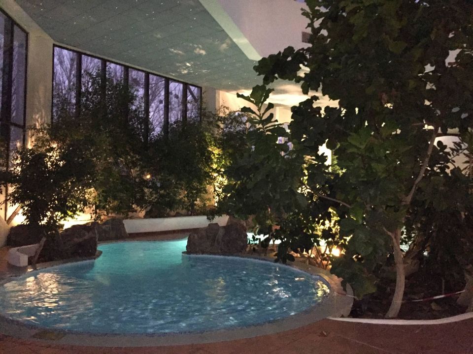 "Pool" Eventhotel Pyramide (Vösendorf) • HolidayCheck (Niederösterreich ...