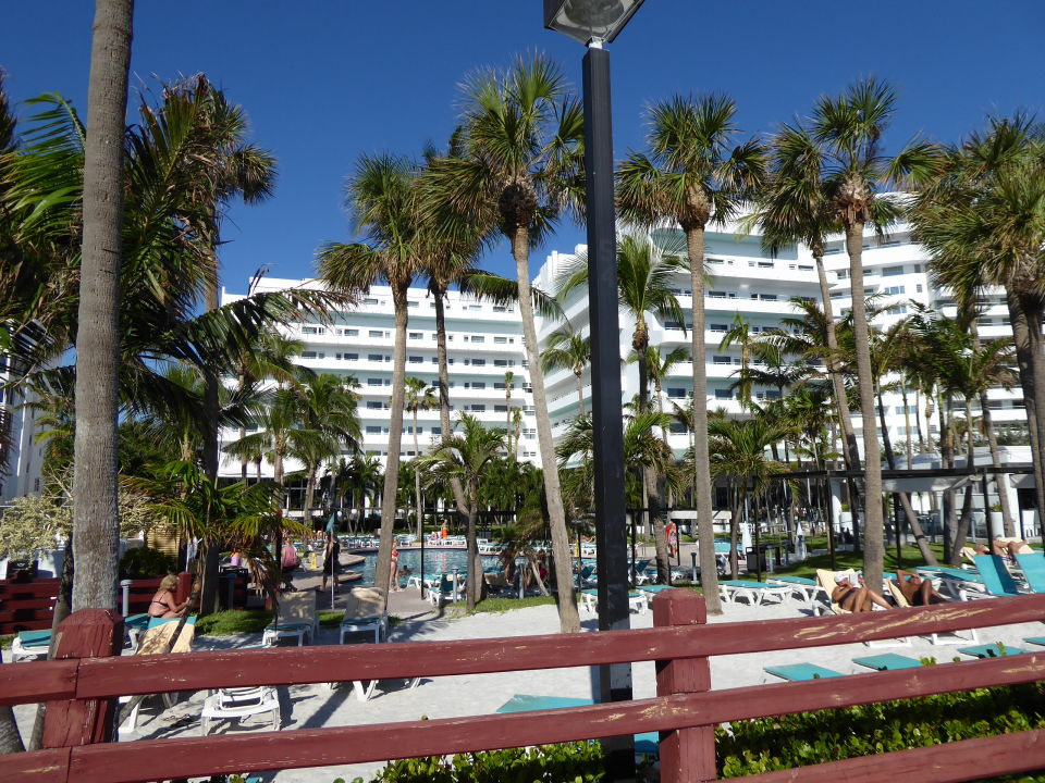 "Außenansicht" Hotel Riu Plaza Miami Beach (Miami Beach) • HolidayCheck ...