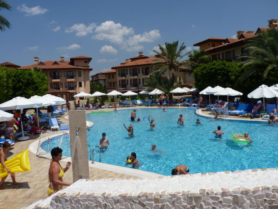 "Pool Club Grand Side (schwester Hotel)" Club Grand Aqua (Colakli ...